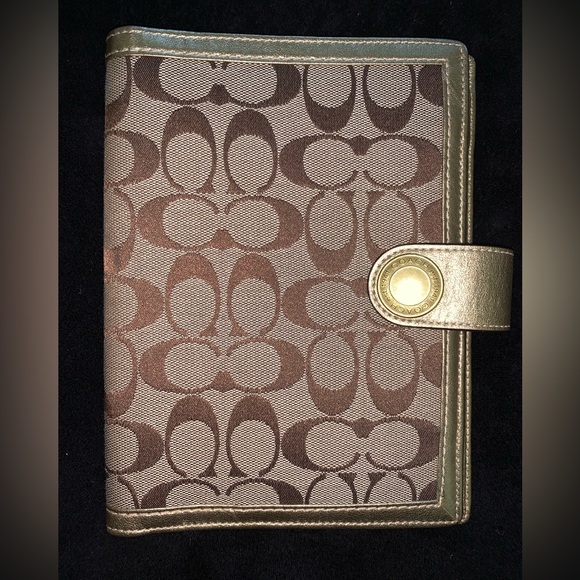 Coach | Accessories | Pristine Coach Signature Canvas And Gold Leather ...